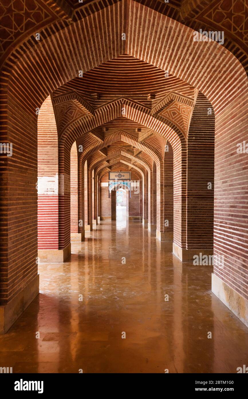 Cloister of Shah Jahan Mosque, Jamia Masjid of Thatta, Thatta, Sindh ...