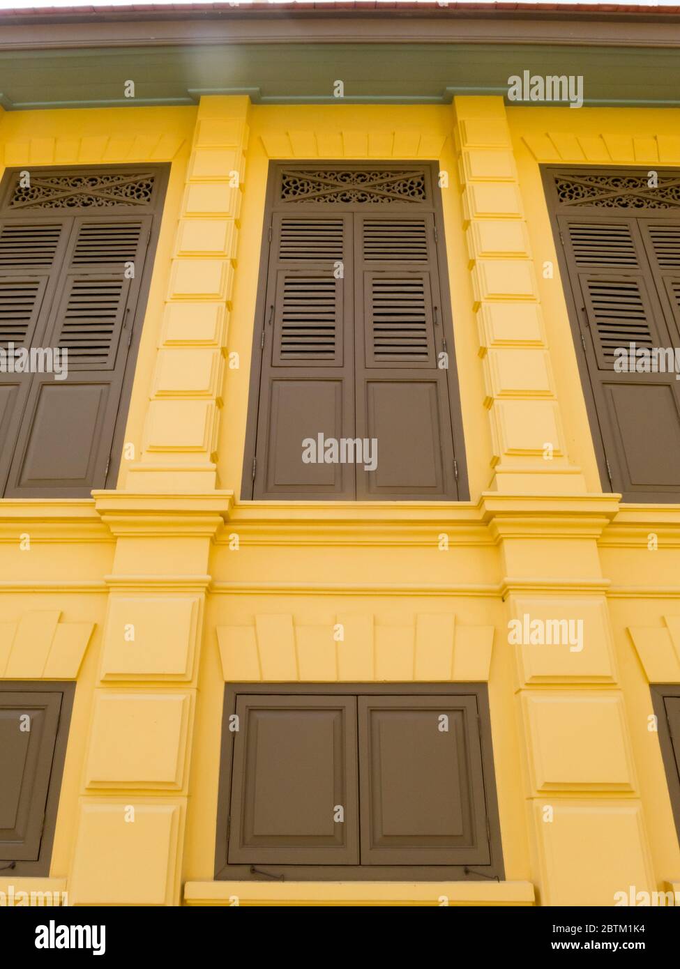 Vintage wooden window Stock Photo - Alamy