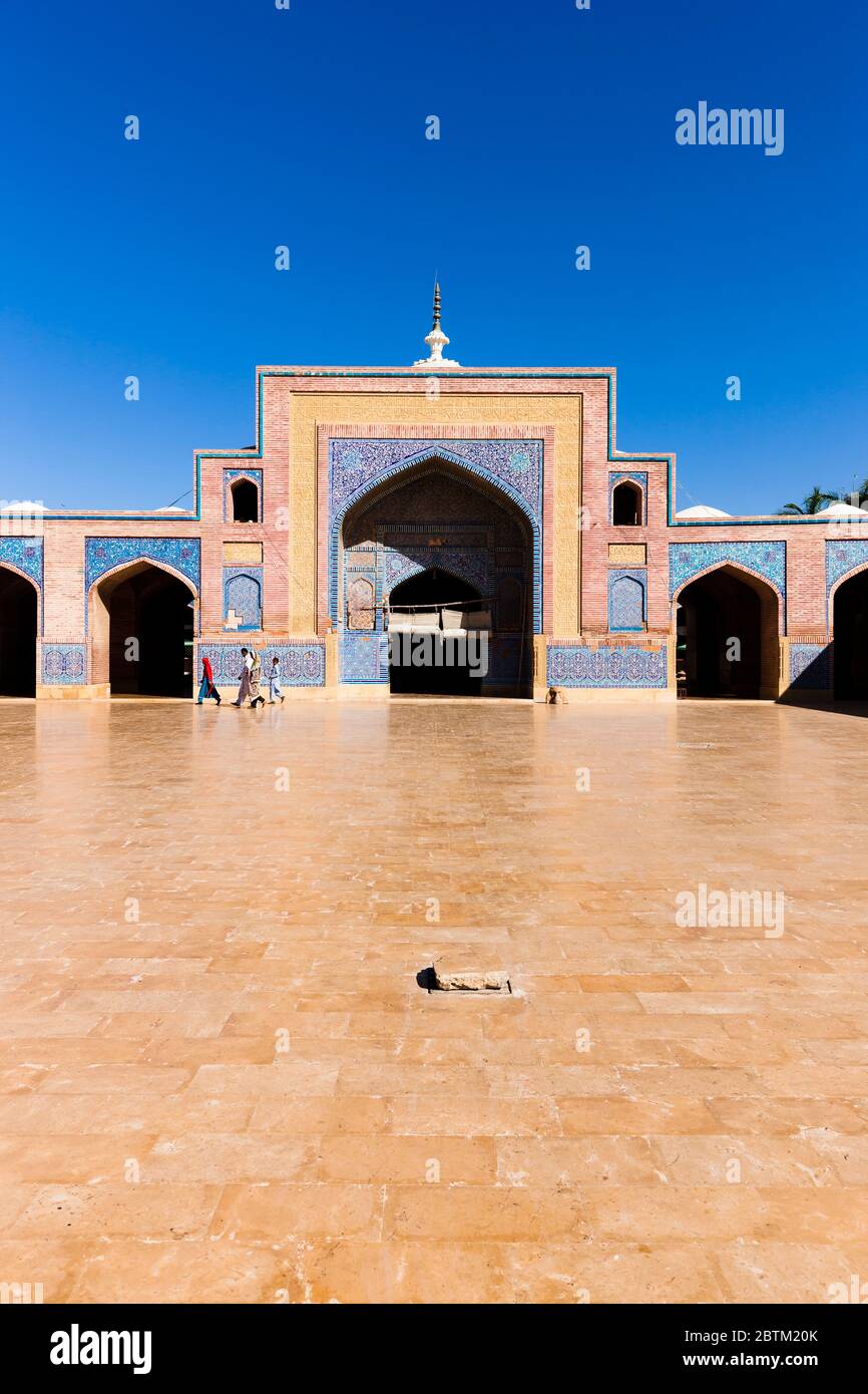 Courtyard of Shah Jahan Mosque, Jamia Masjid of Thatta, Thatta, Sindh ...