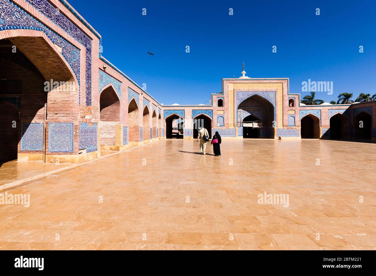 Courtyard of Shah Jahan Mosque, Jamia Masjid of Thatta, Thatta, Sindh ...