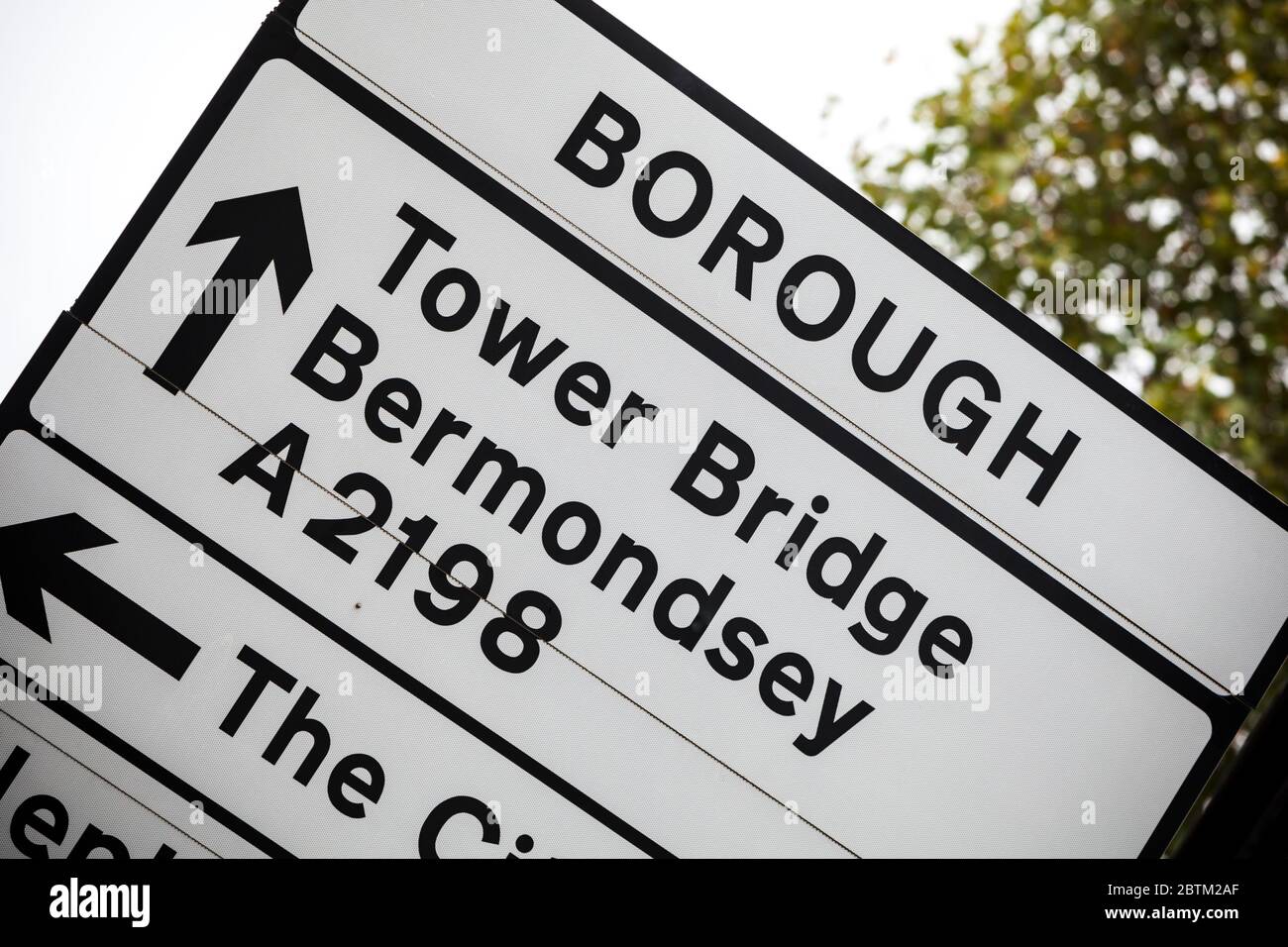 Road sign in Borough, indicating the direction to Tower Bridge ...