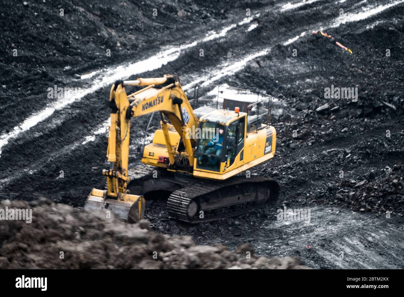 Open Pit Coal mining in Borneo indonesia Stock Photo - Alamy
