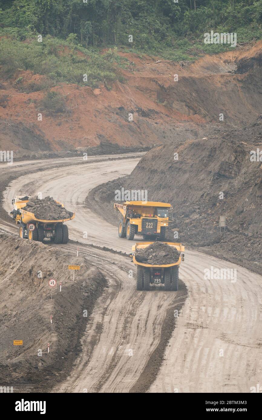 Open Pit Coal mining in Borneo indonesia Stock Photo - Alamy