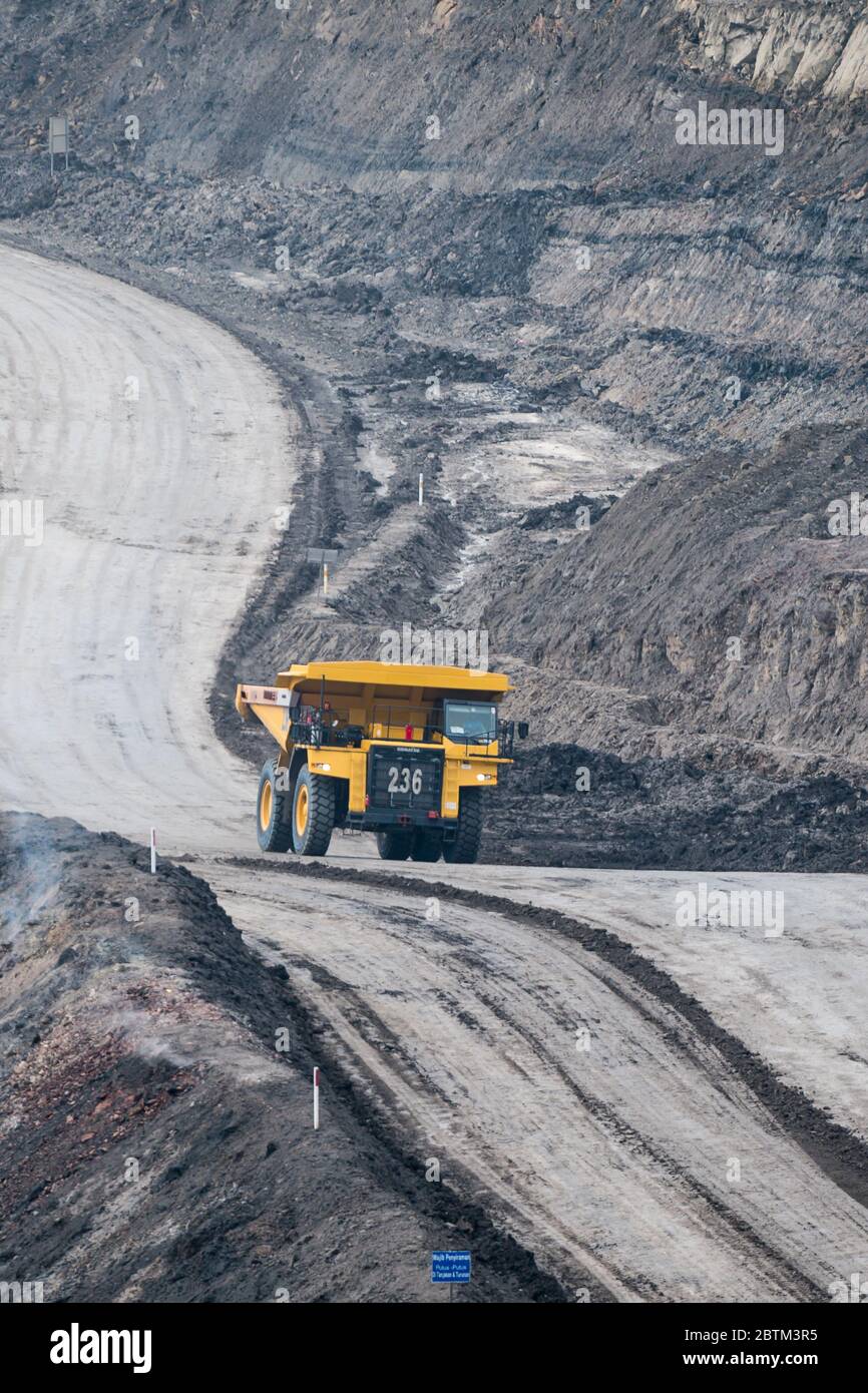 Open Pit Coal mining in Borneo indonesia Stock Photo - Alamy