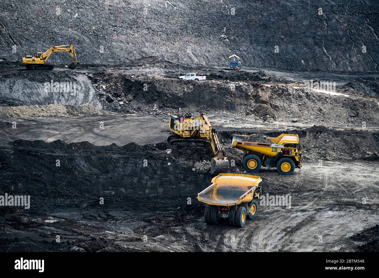 Open Pit Coal mining in Borneo indonesia Stock Photo - Alamy
