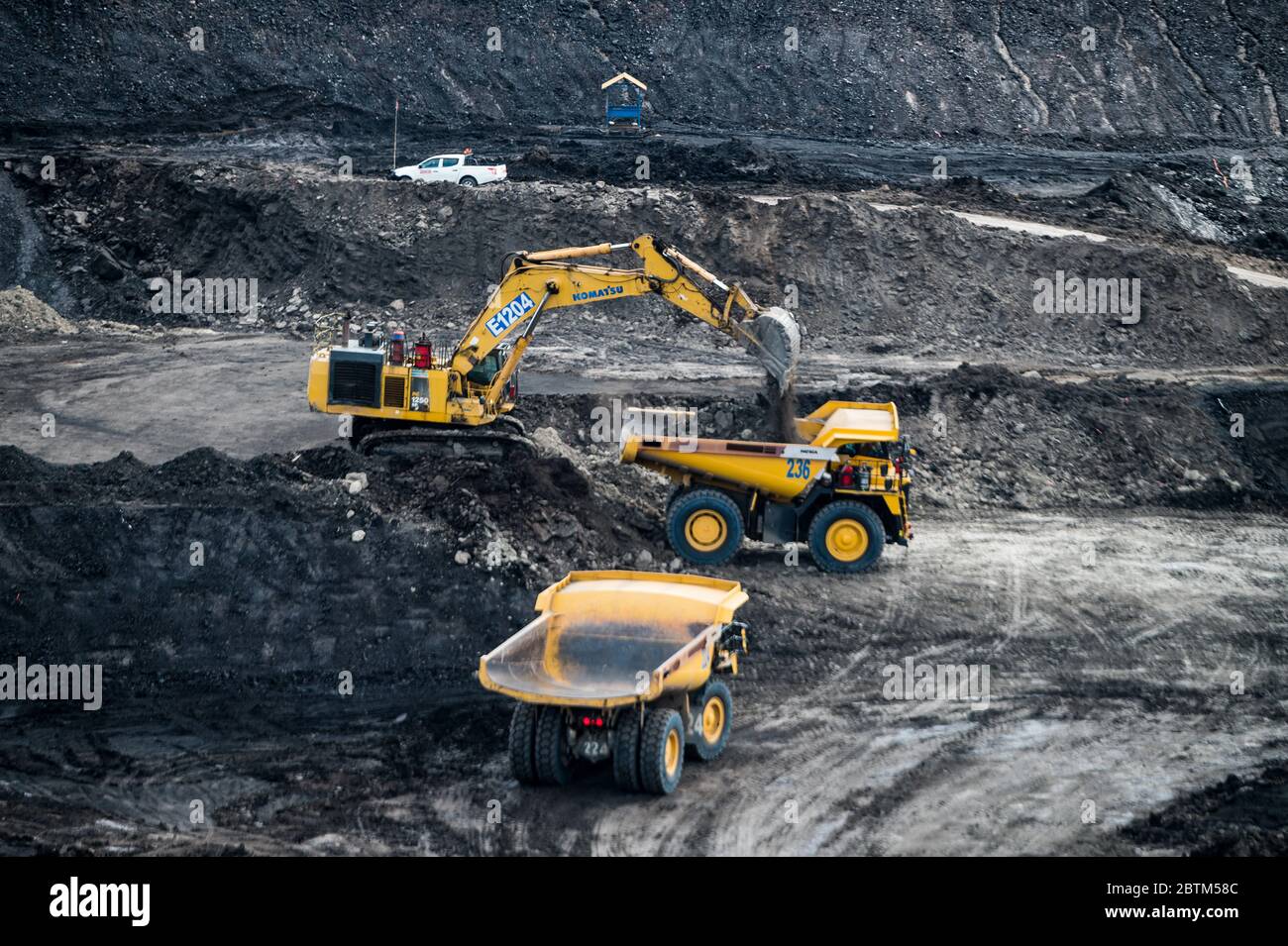 Open Pit Coal mining in Borneo indonesia Stock Photo - Alamy