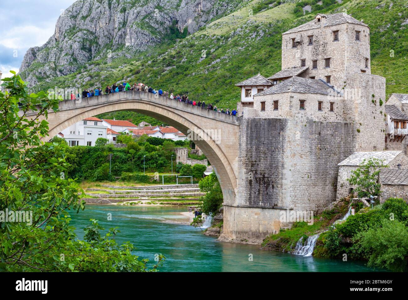 Old bridge above the Neretva River in Mostar, Bosnia and Hercegovina ...