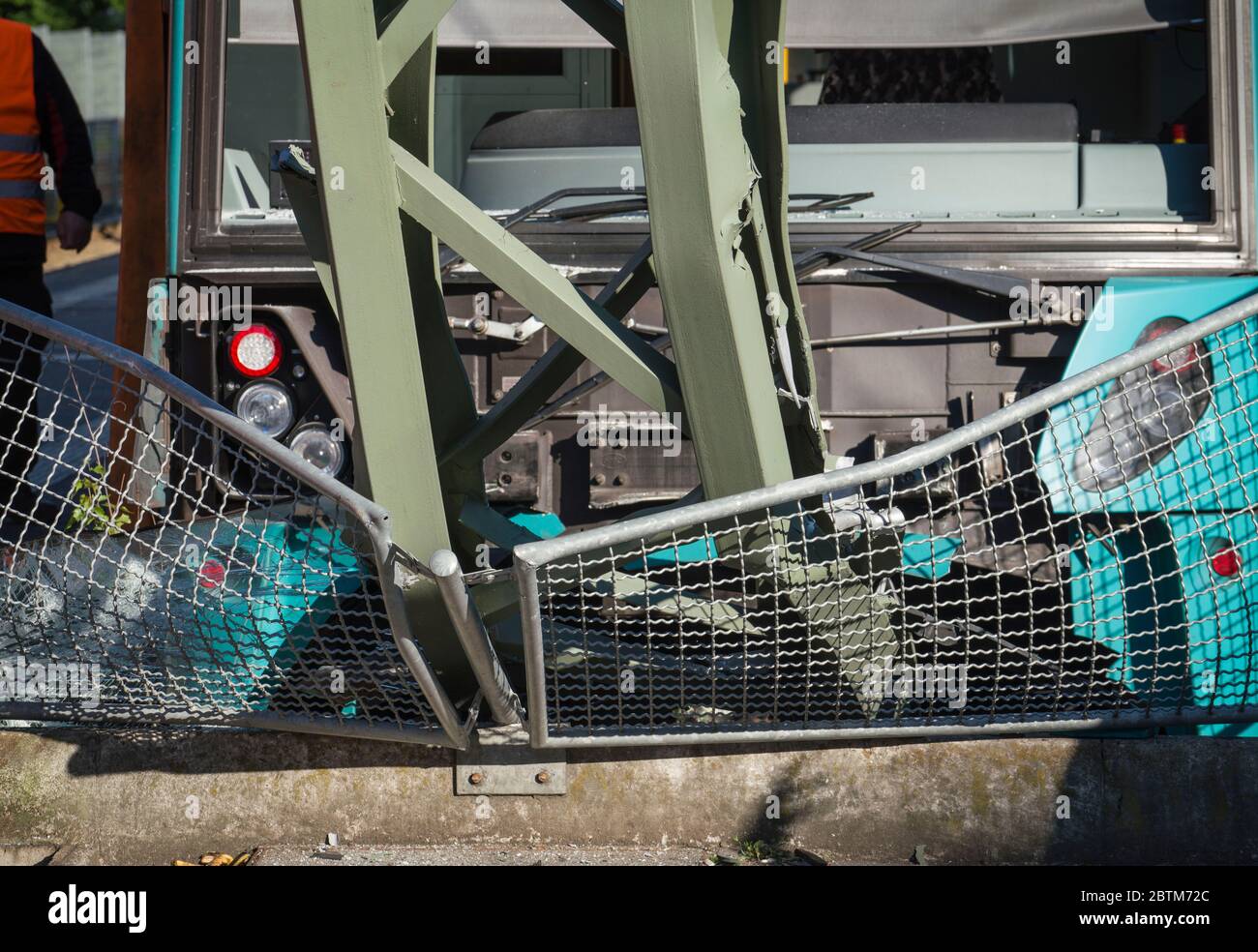 Police buffer line hi-res stock photography and images - Alamy