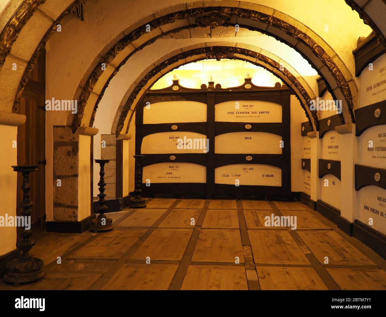Porto Catacombs High Resolution Stock Photography and Images - Alamy