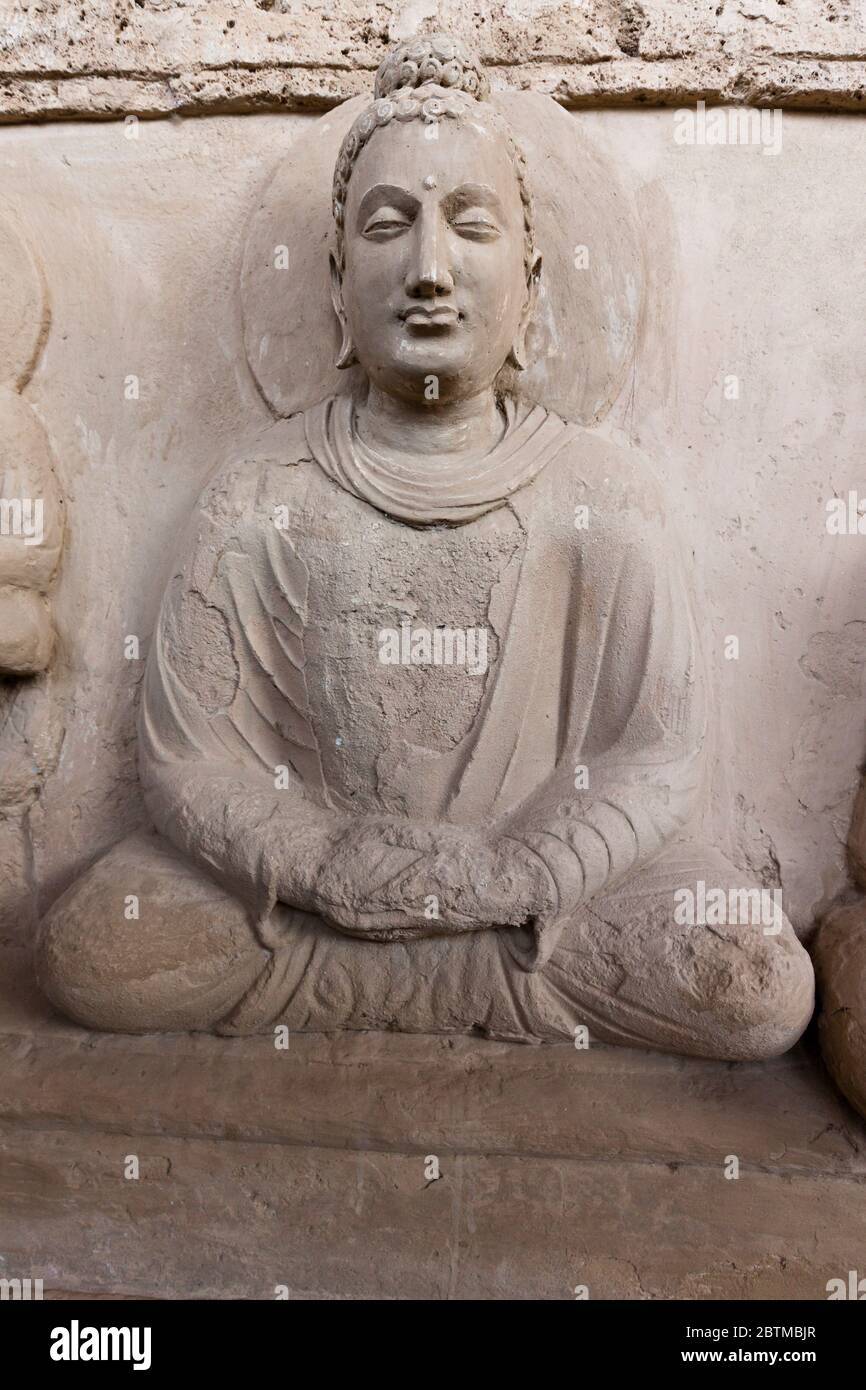 Buddha statues of Jaulian Stupa, Ancient city of Taxila, Jaulian ...