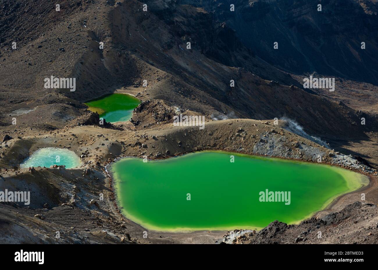 The greenstone-hued emerald lakes of Tongariro Alpine Crossing in ...