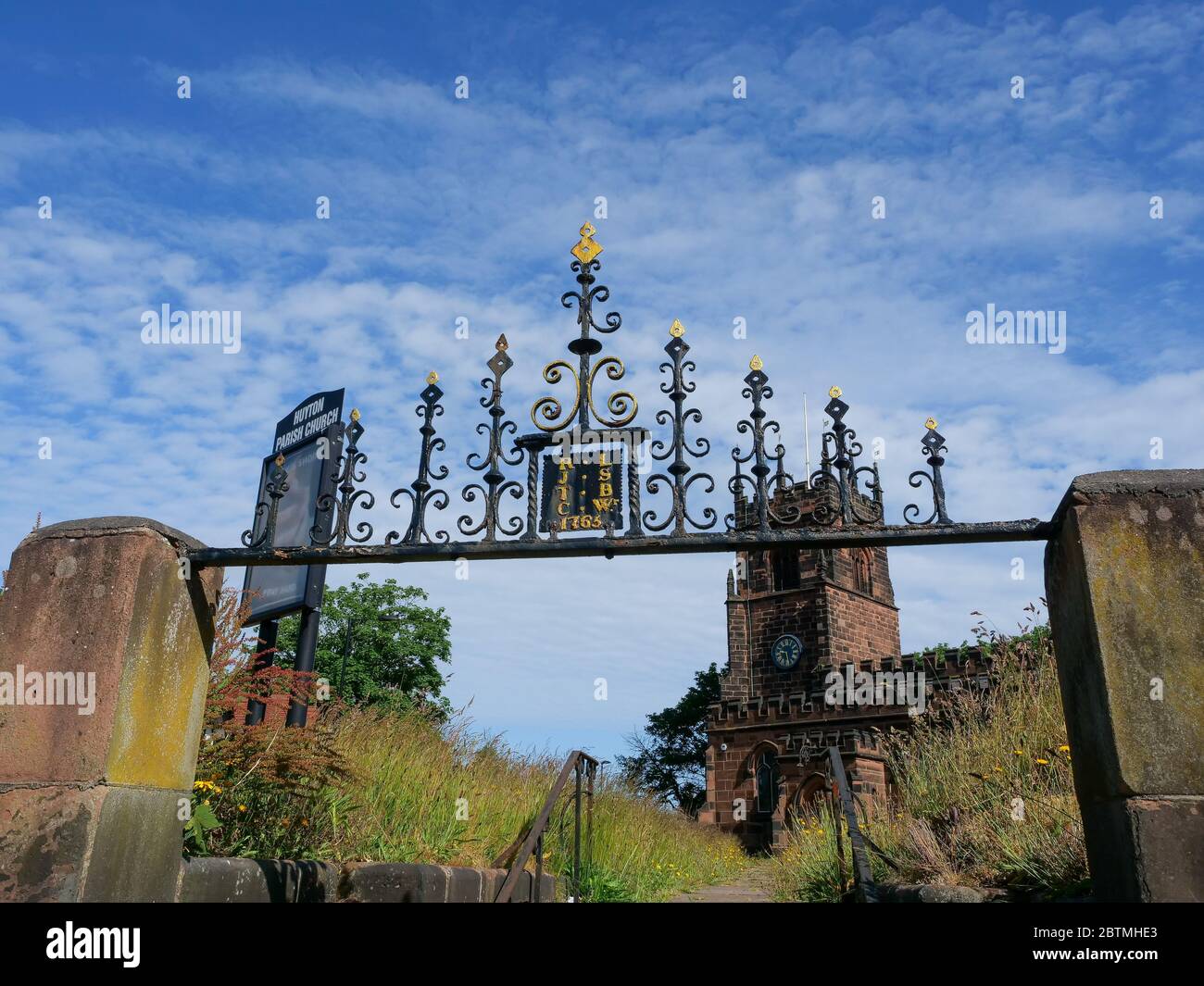 Huyton merseyside hi-res stock photography and images - Alamy