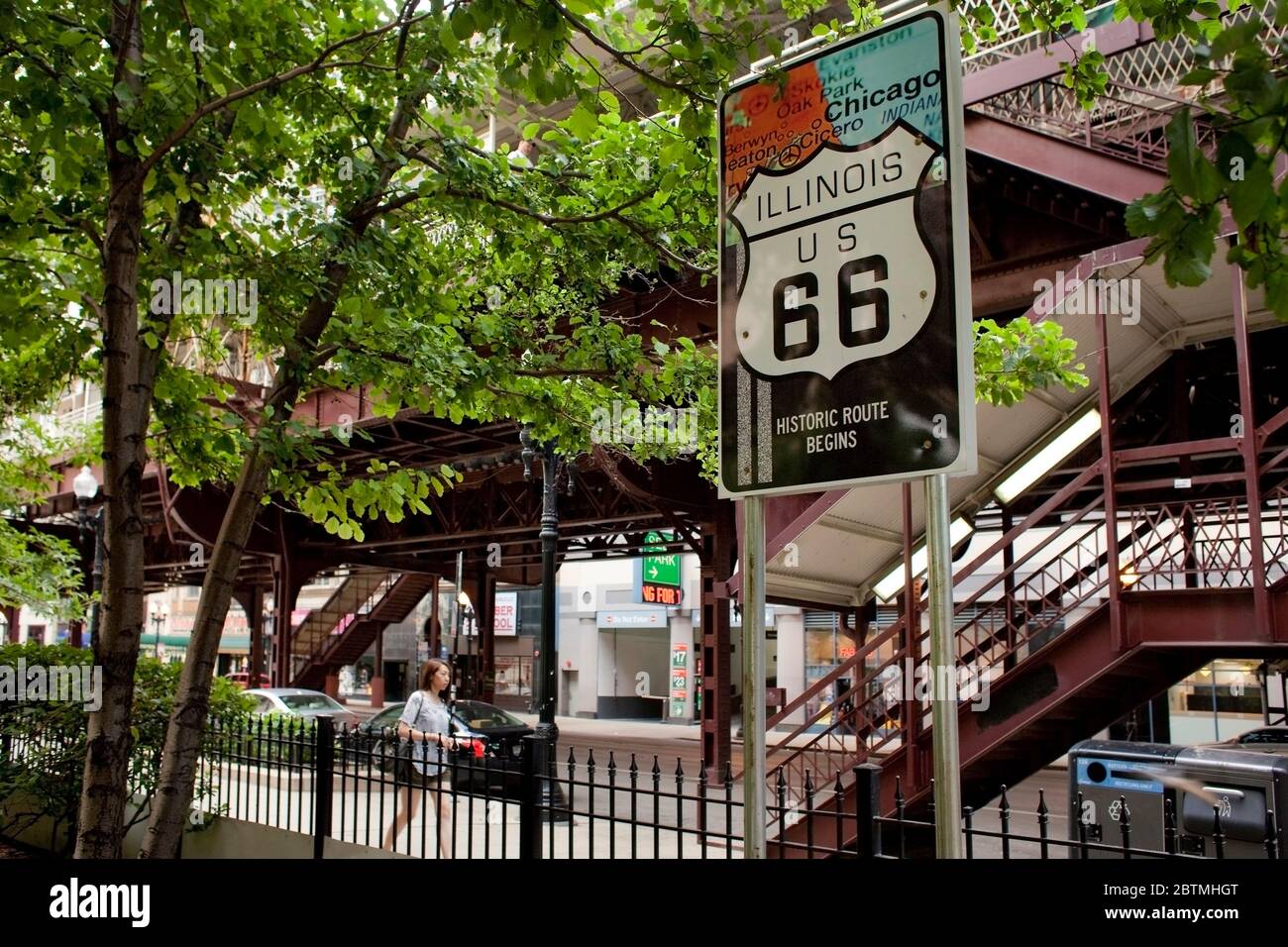 Start of route 66 chicago hi-res stock photography and images - Alamy
