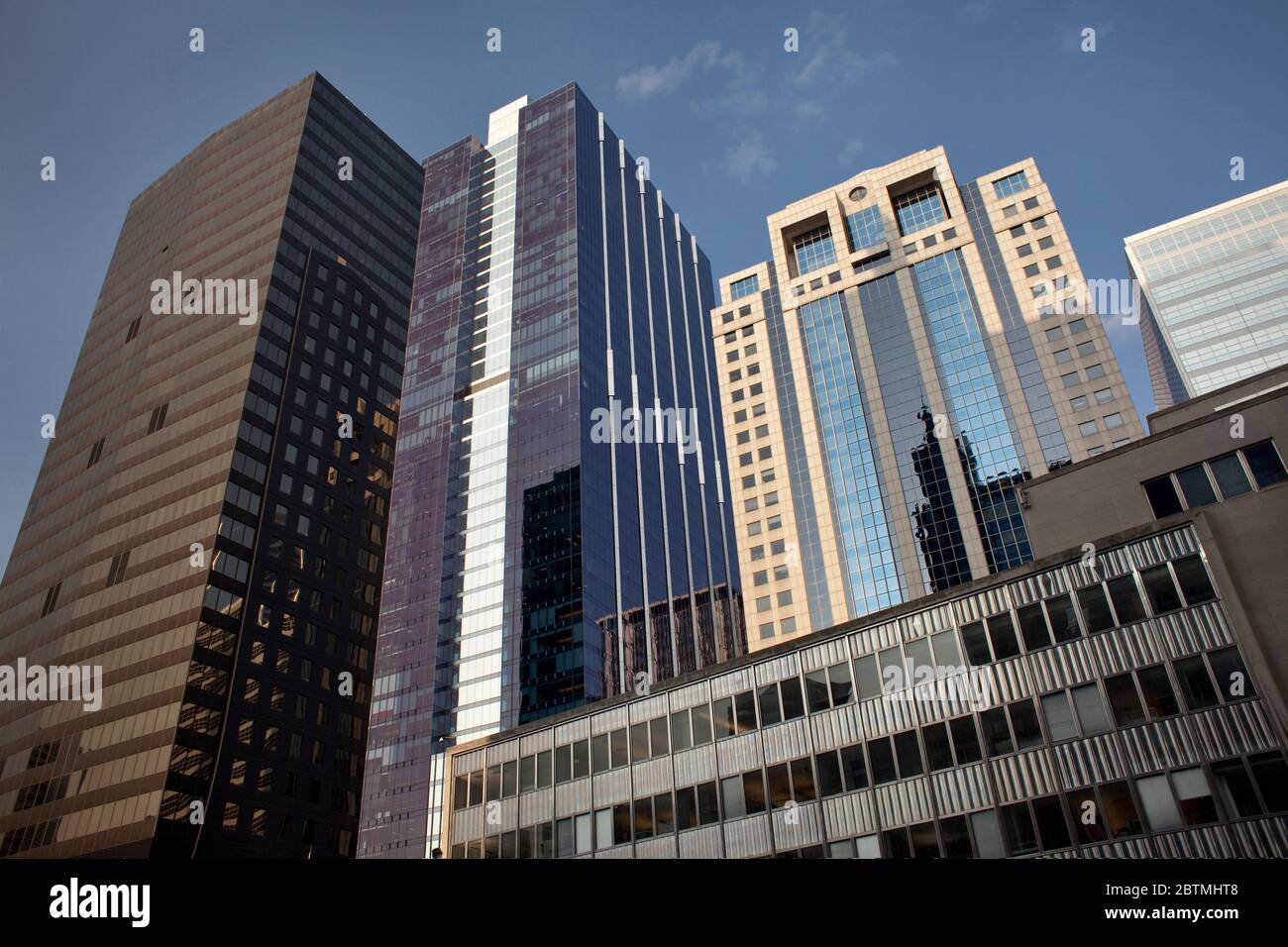 Skyscrapers and geometry hi-res stock photography and images - Alamy