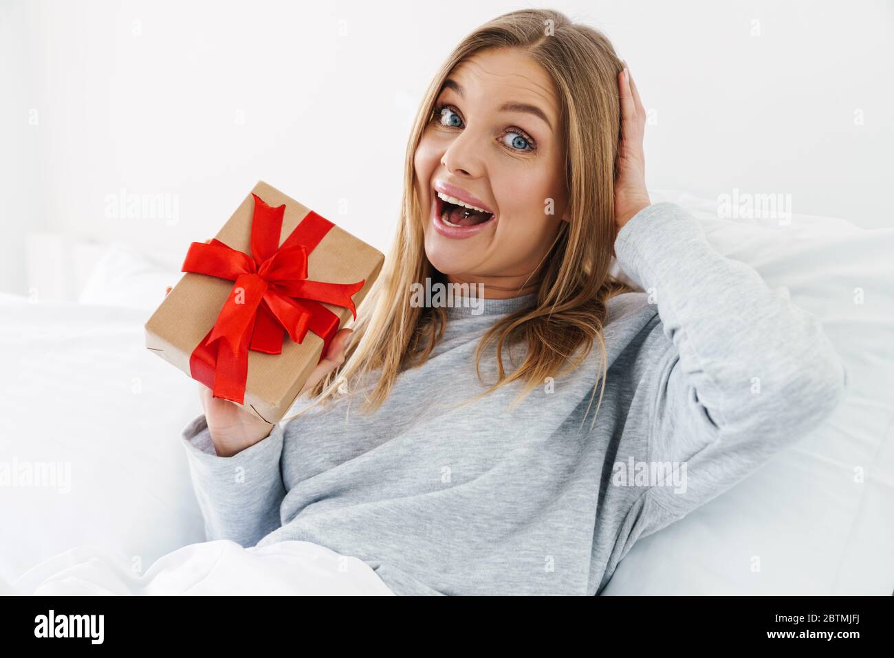Sleep surprise hi-res stock photography and images - Alamy