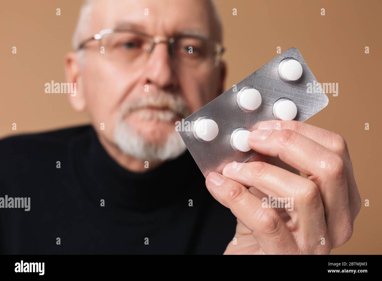 Fuzzy sweater hi-res stock photography and images - Alamy