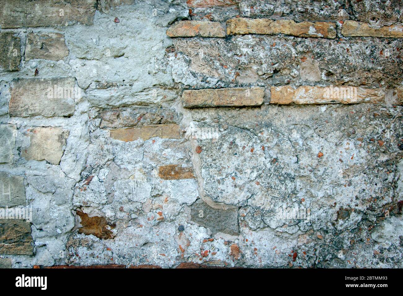 Old brickwork texture ancient hi-res stock photography and images - Alamy
