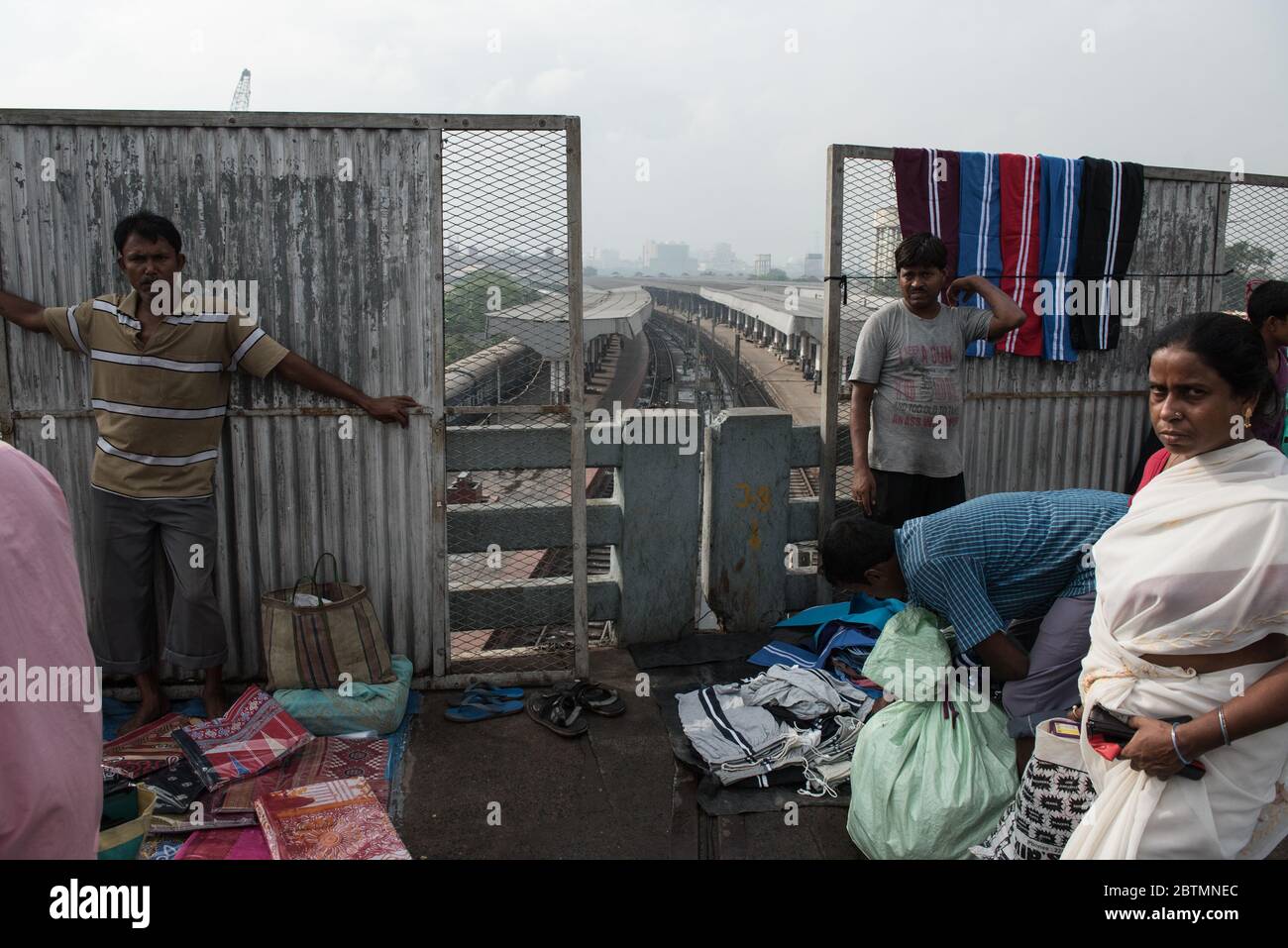 Howrah Junction Railway Station from above. Kolkata, West Bengal, India ...