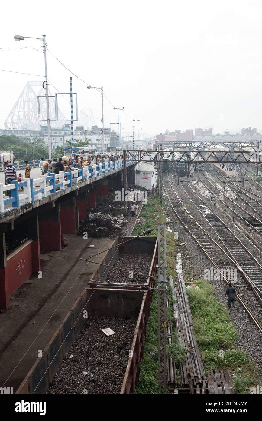 Howrah Junction Railway Station from above. Kolkata, West Bengal, India ...