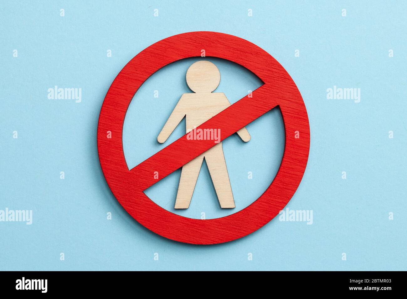 Men are forbidden. Male prohibition sign. No boys Stock Photo - Alamy