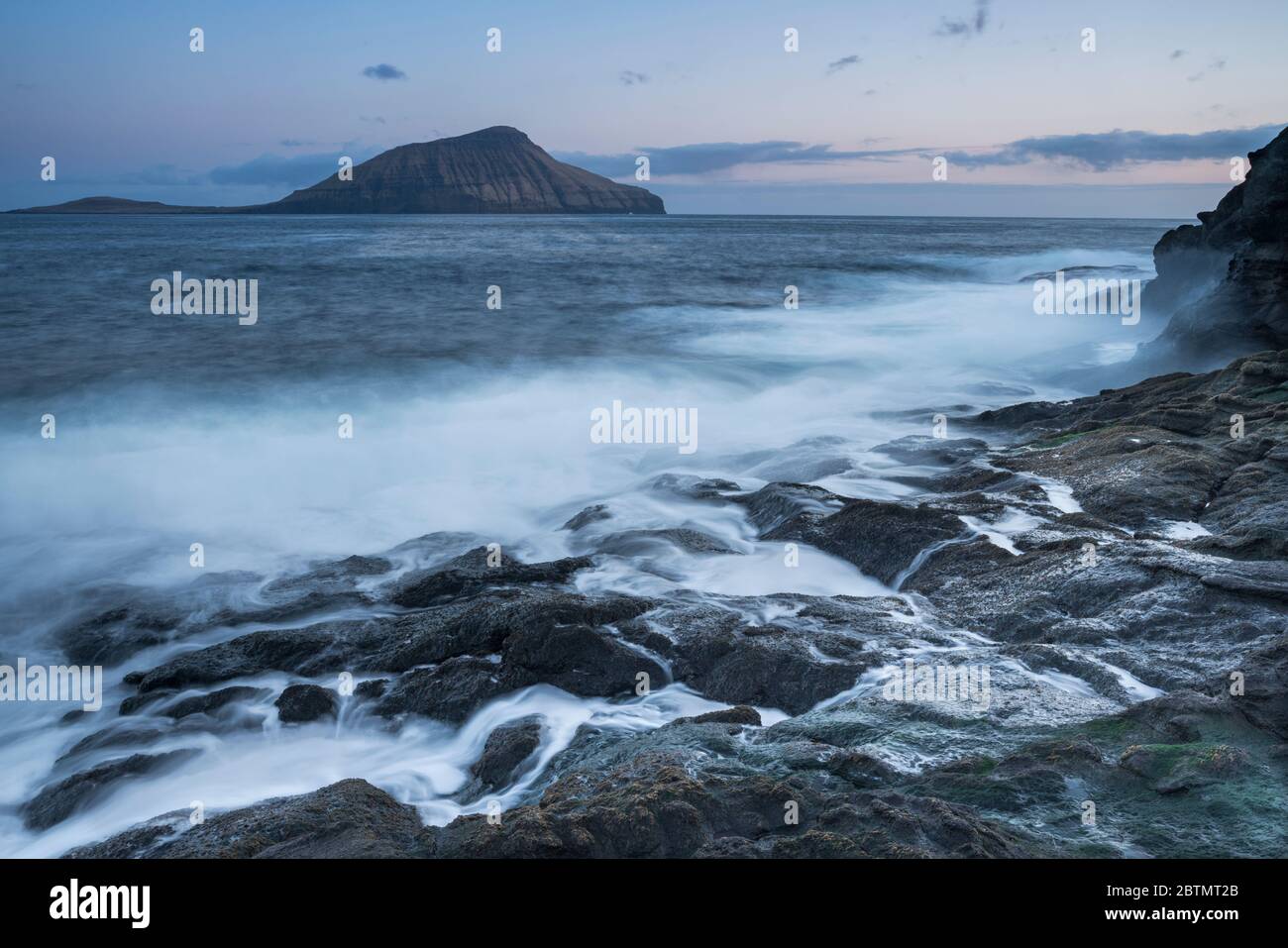 Classic Faroe Islands scenery with towering cliffs, Islands, mountains ...
