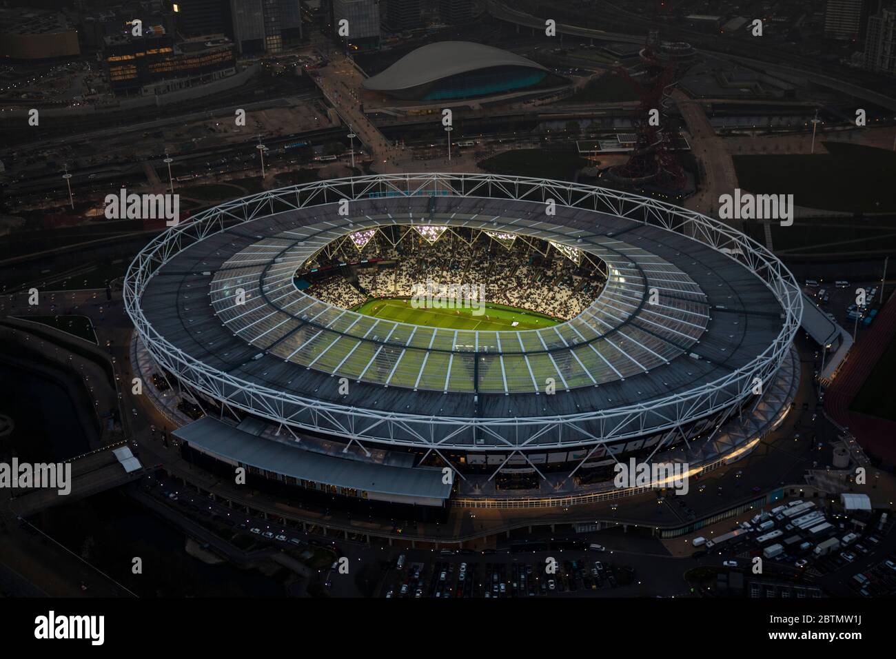 London stadium stadium hi-res stock photography and images - Alamy
