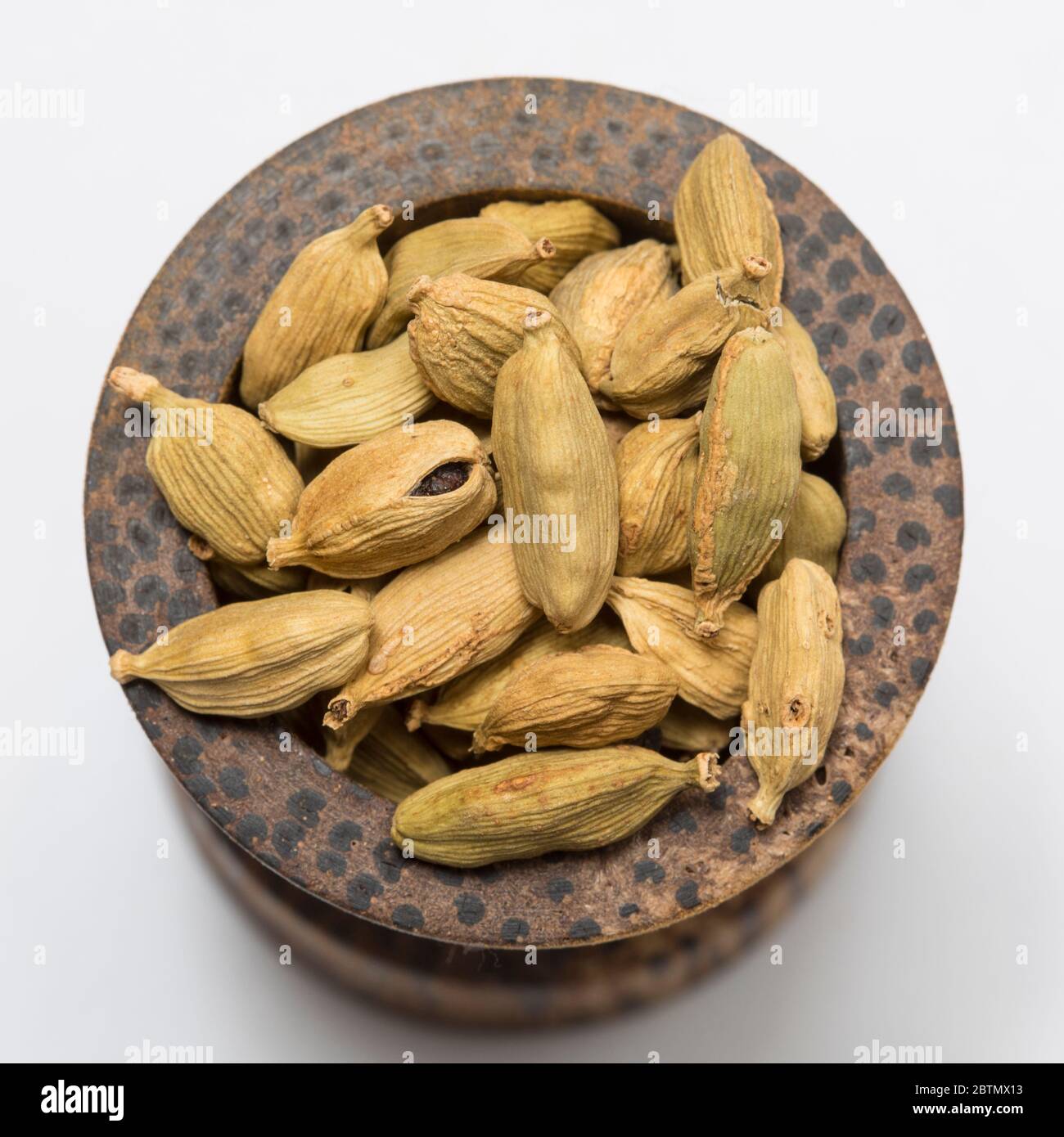 Indian cardamoms hi-res stock photography and images - Alamy