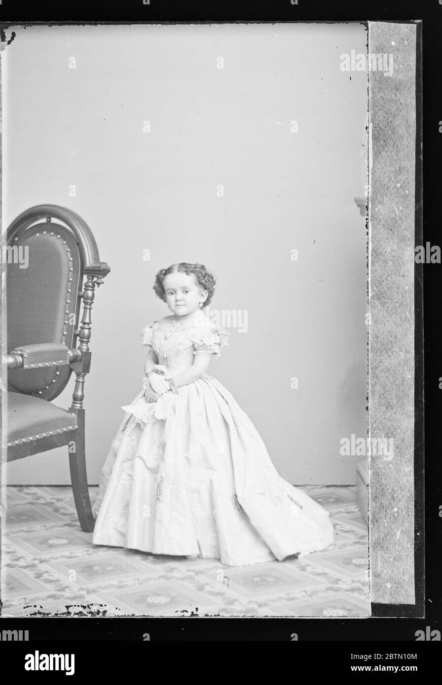 Minnie warren hi-res stock photography and images - Alamy