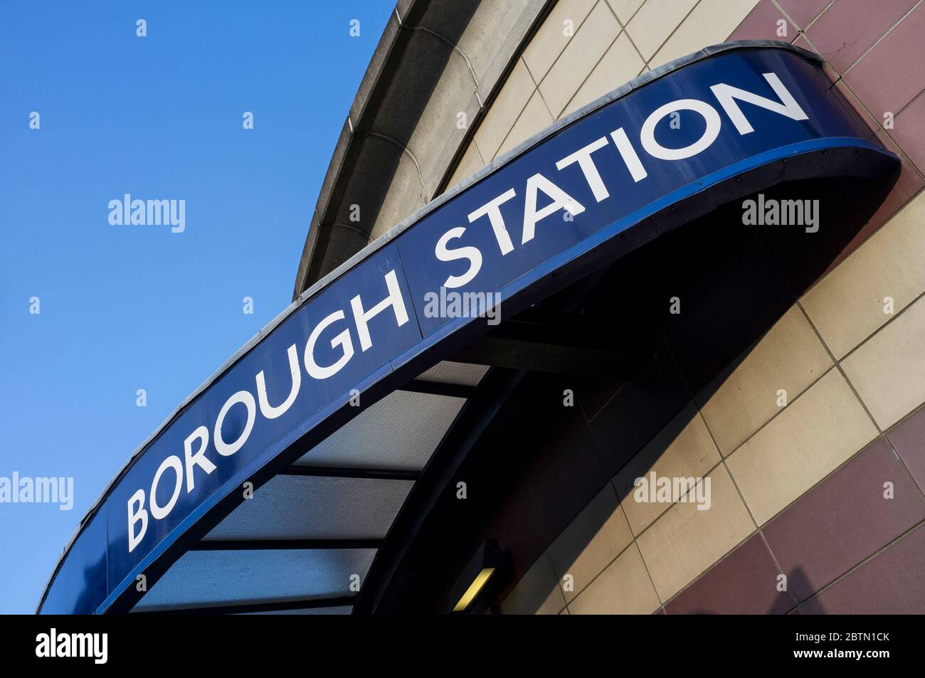 London england borough tube station hi-res stock photography and images ...