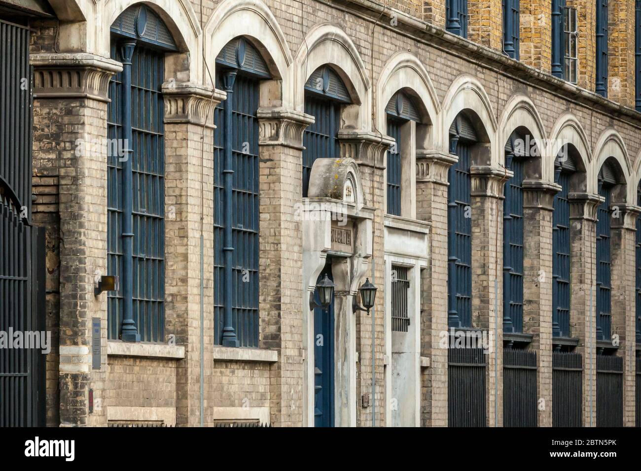 Long lane london hi-res stock photography and images - Alamy
