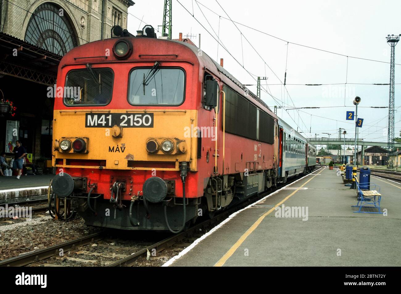 Pecs train station hi-res stock photography and images - Alamy
