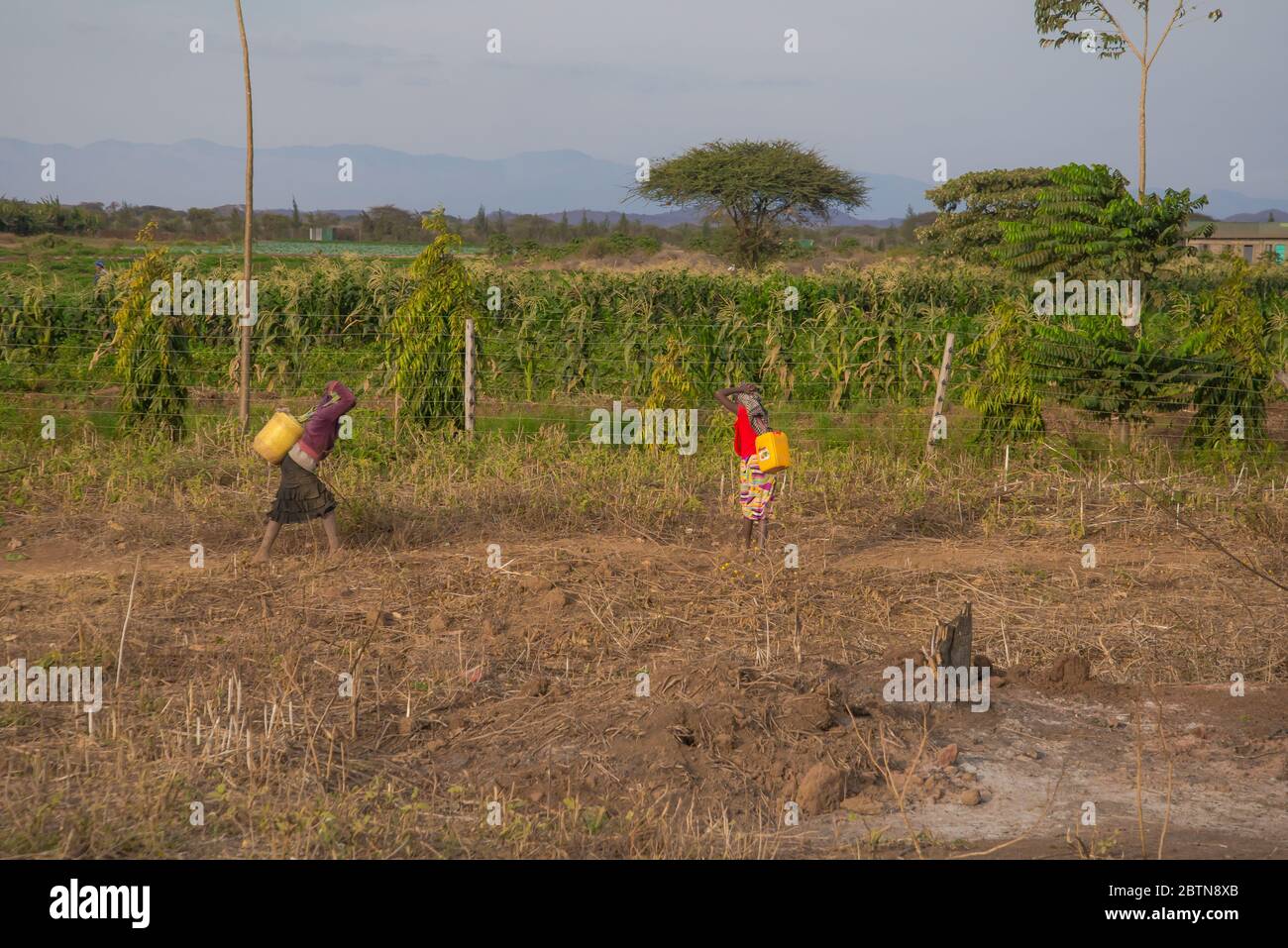 Kenyan village rural hi-res stock photography and images - Alamy