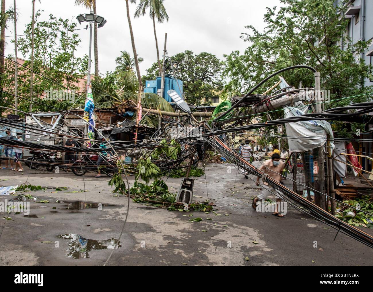 A kaleidoscopic view of mass destruction by super cyclone Amphan in ...