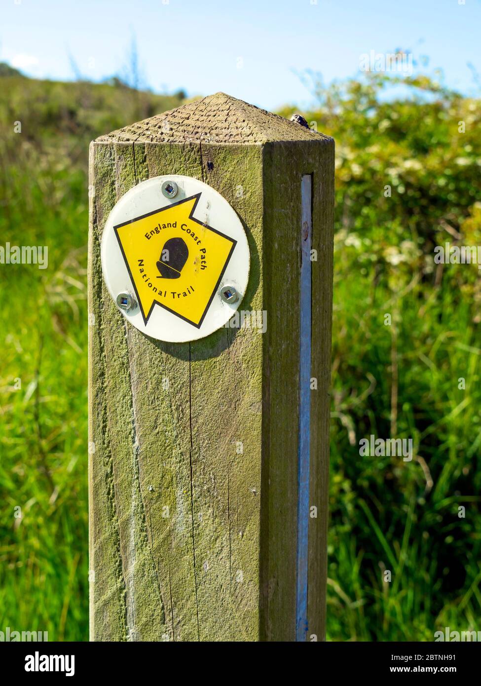 Waymark England Coast Path National Trail pointing inland at Warrenby ...