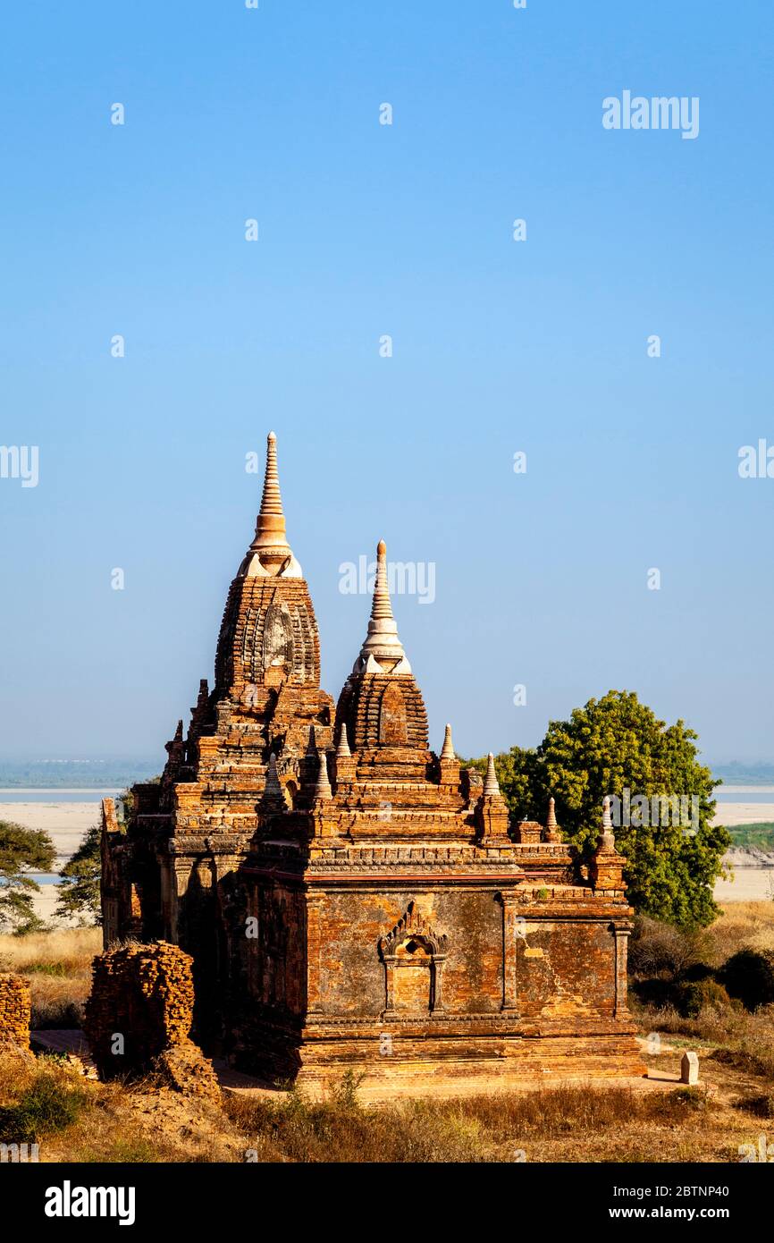 Bagan architecture hi-res stock photography and images - Alamy