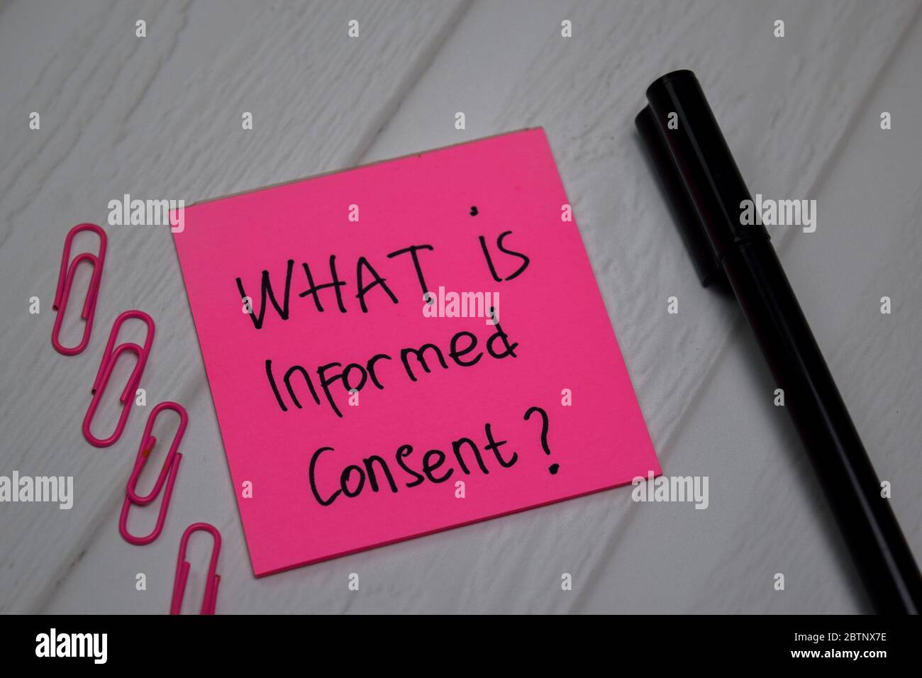 Sticky note sign here form hi-res stock photography and images - Alamy