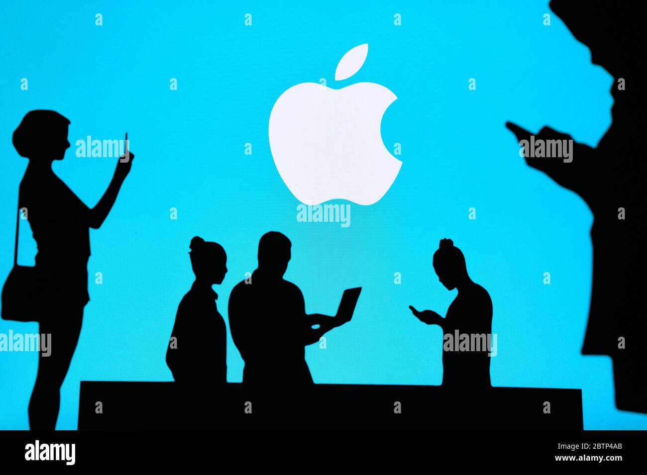 NEW YORK, USA, 25. MAY 2020: Apple American multinational technology ...