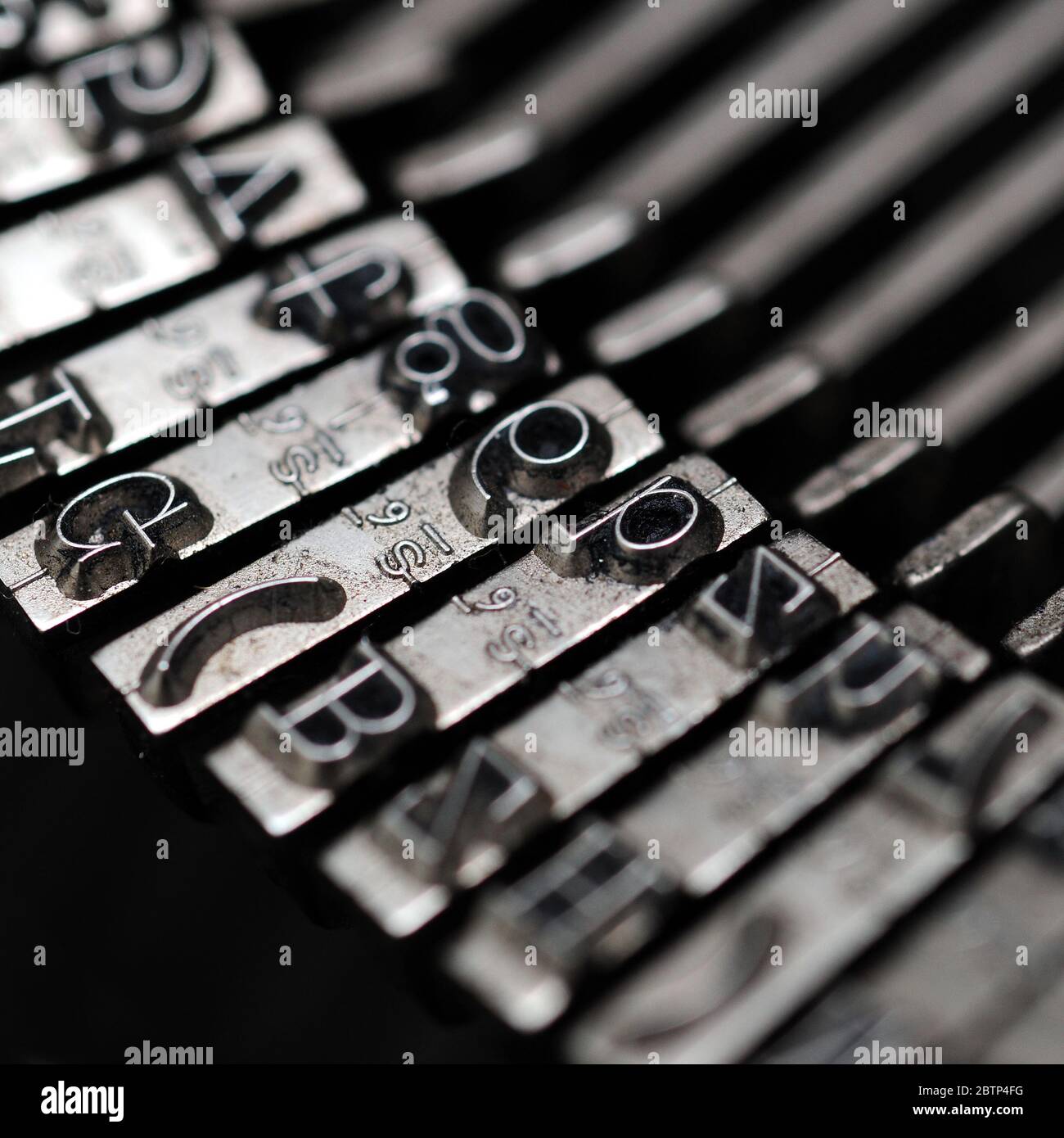 Fonts alphabet hi-res stock photography and images - Alamy