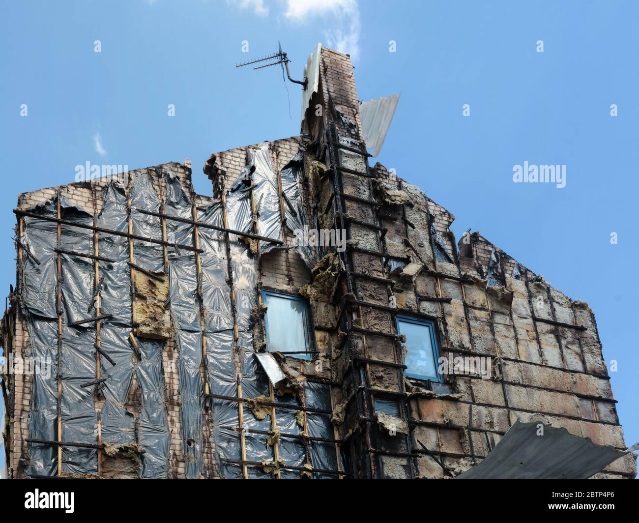 Accident during production hi-res stock photography and images - Alamy