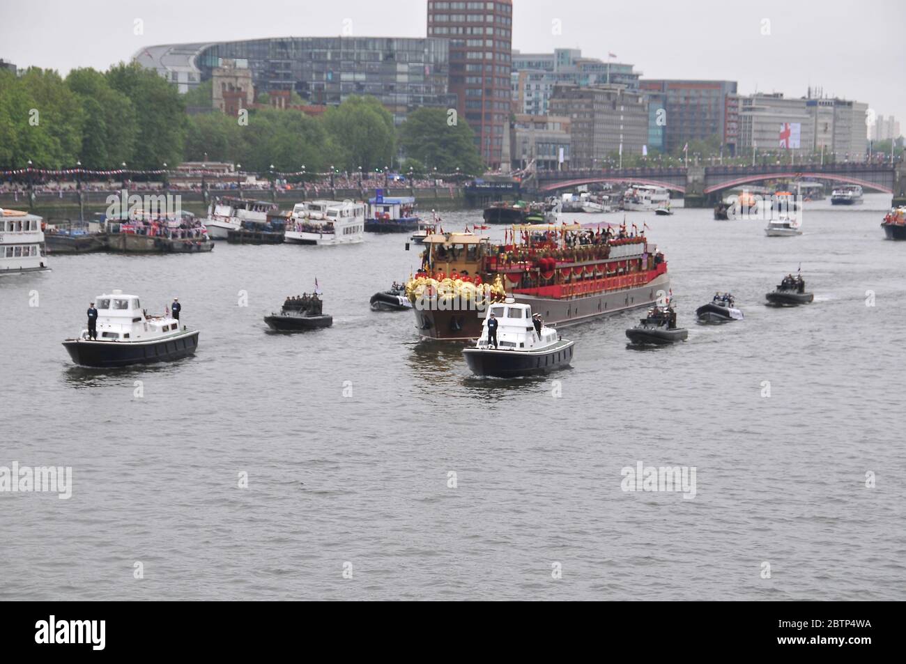 The Thames Diamond Jubilee Pageant was a parade on 3 June of 670 boats ...
