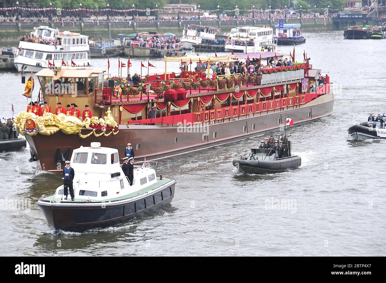 The Thames Diamond Jubilee Pageant was a parade on 3 June of 670 boats ...