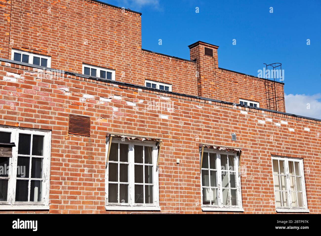 Old factory containers hi-res stock photography and images - Alamy