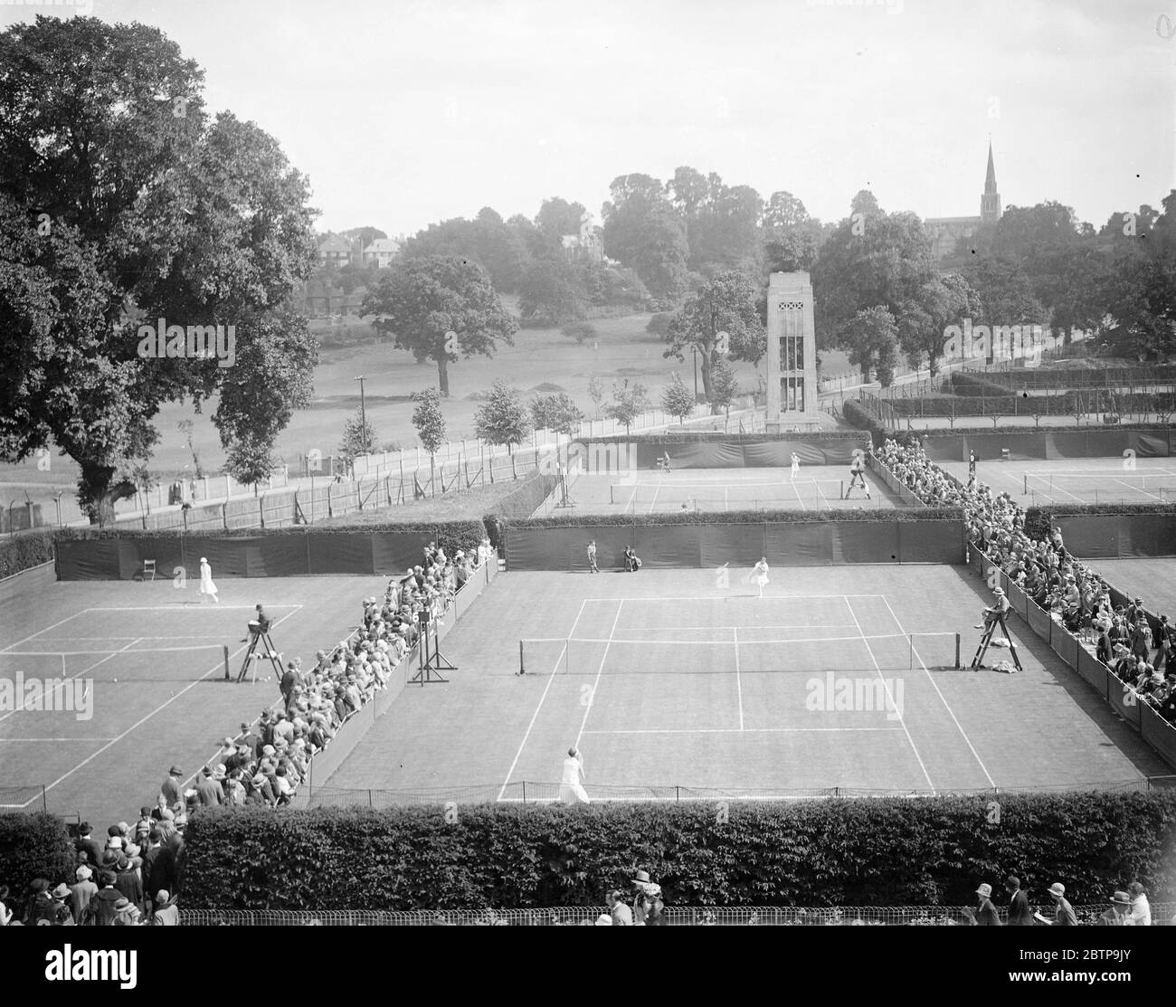 Wimbledon tennis courts hi-res stock photography and images - Alamy
