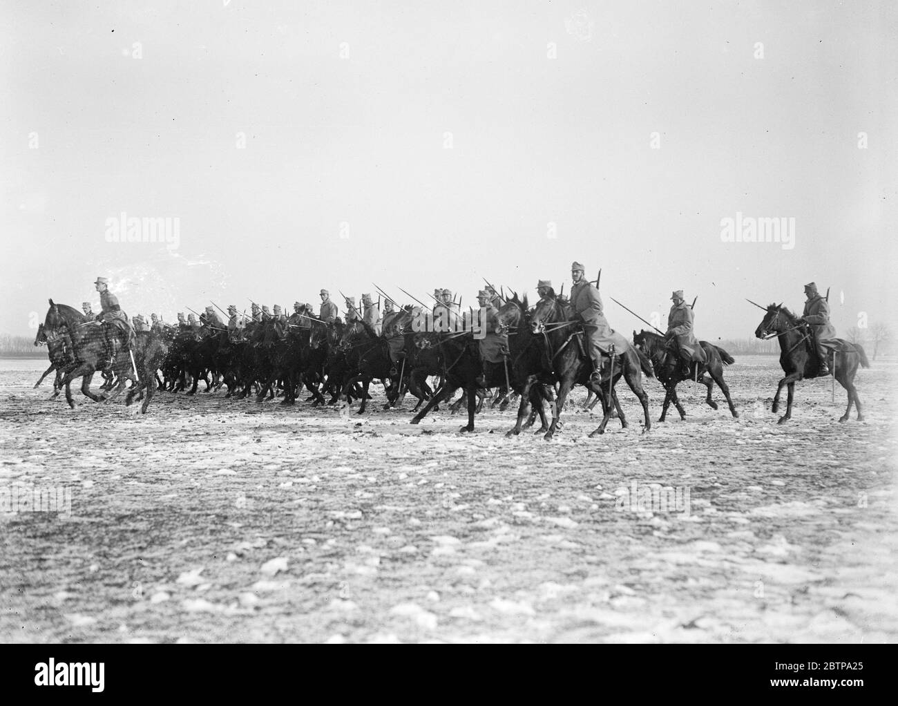 Romanian army hi-res stock photography and images - Alamy