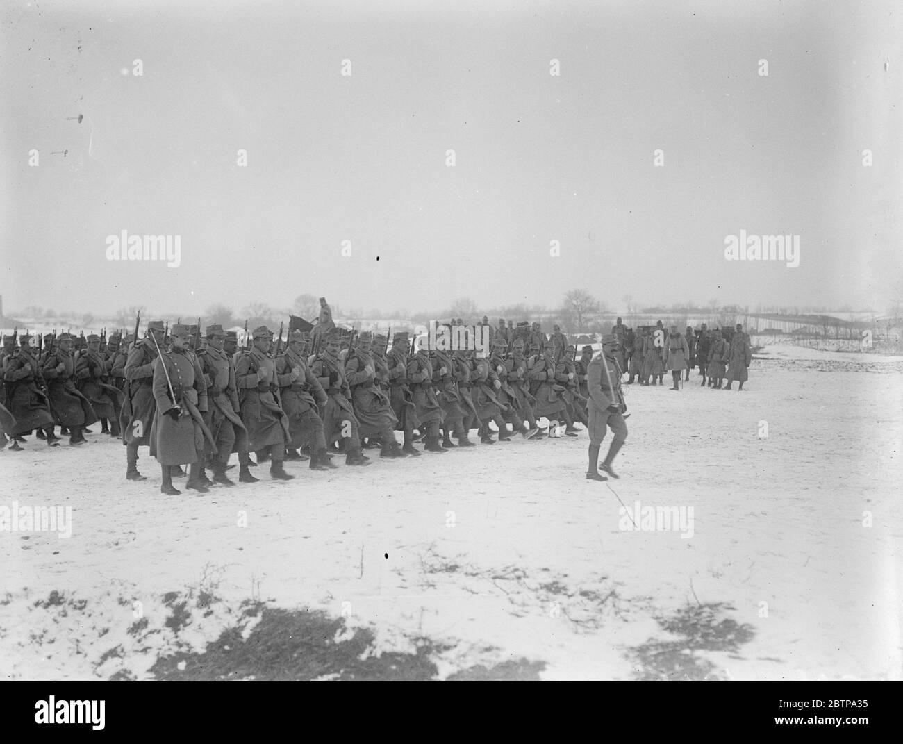 Romanian army hi-res stock photography and images - Alamy