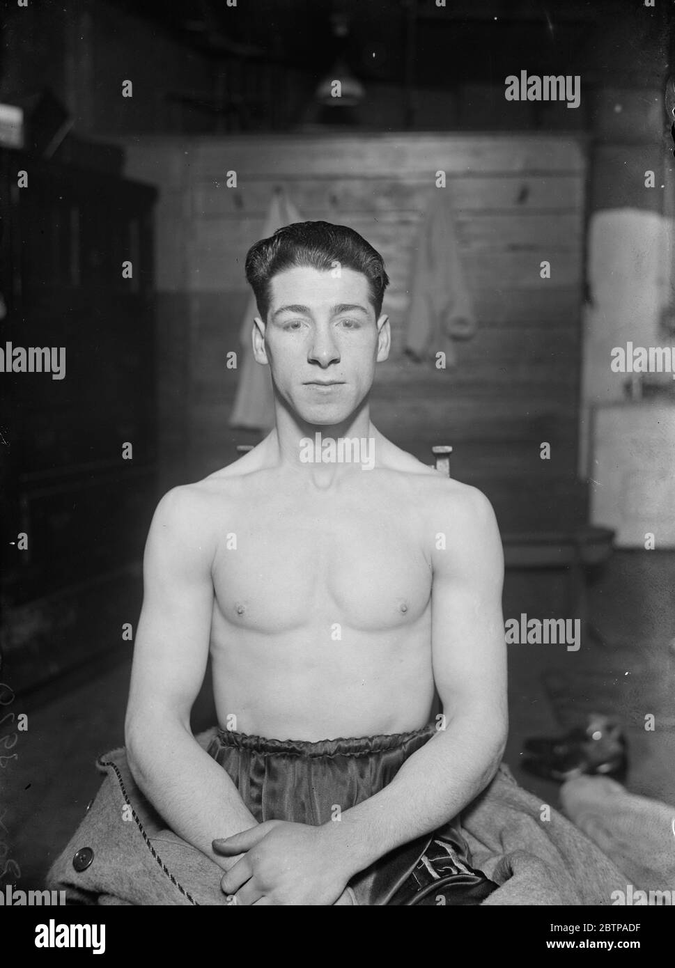 Well known boxers . Len Harvey . 1 February 1929 Stock Photo - Alamy