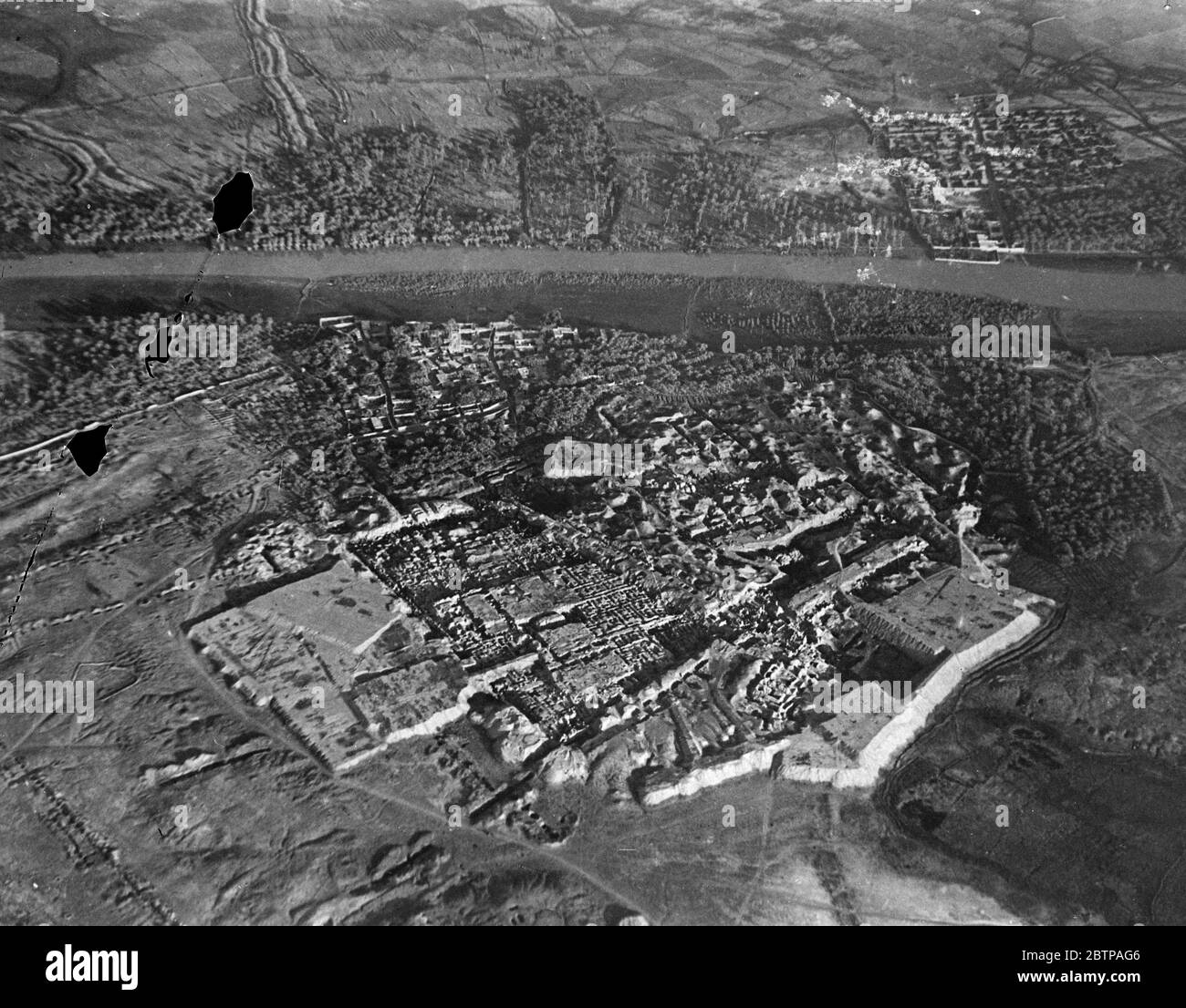 Ruins of ancient babylon hi-res stock photography and images - Alamy