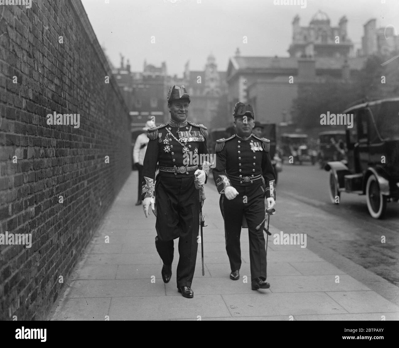 The King 's levee . Rear Admiral Evans of the Broke ( left ) leaving ...