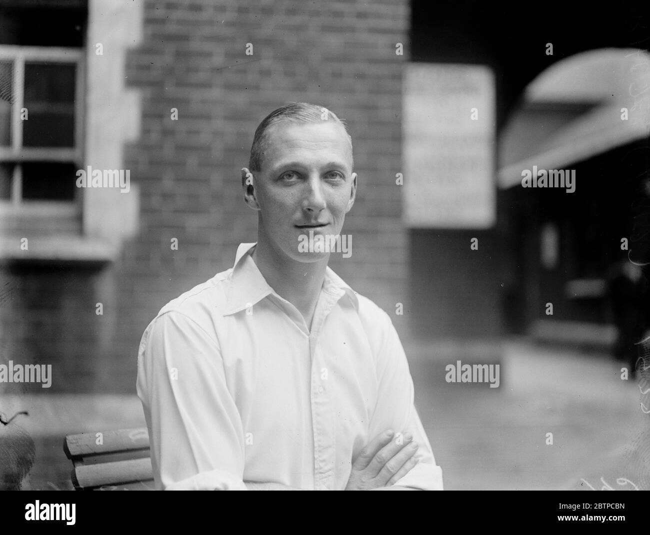 Cricket . Rhodes ( Yorkshire ) . 1933 Stock Photo - Alamy