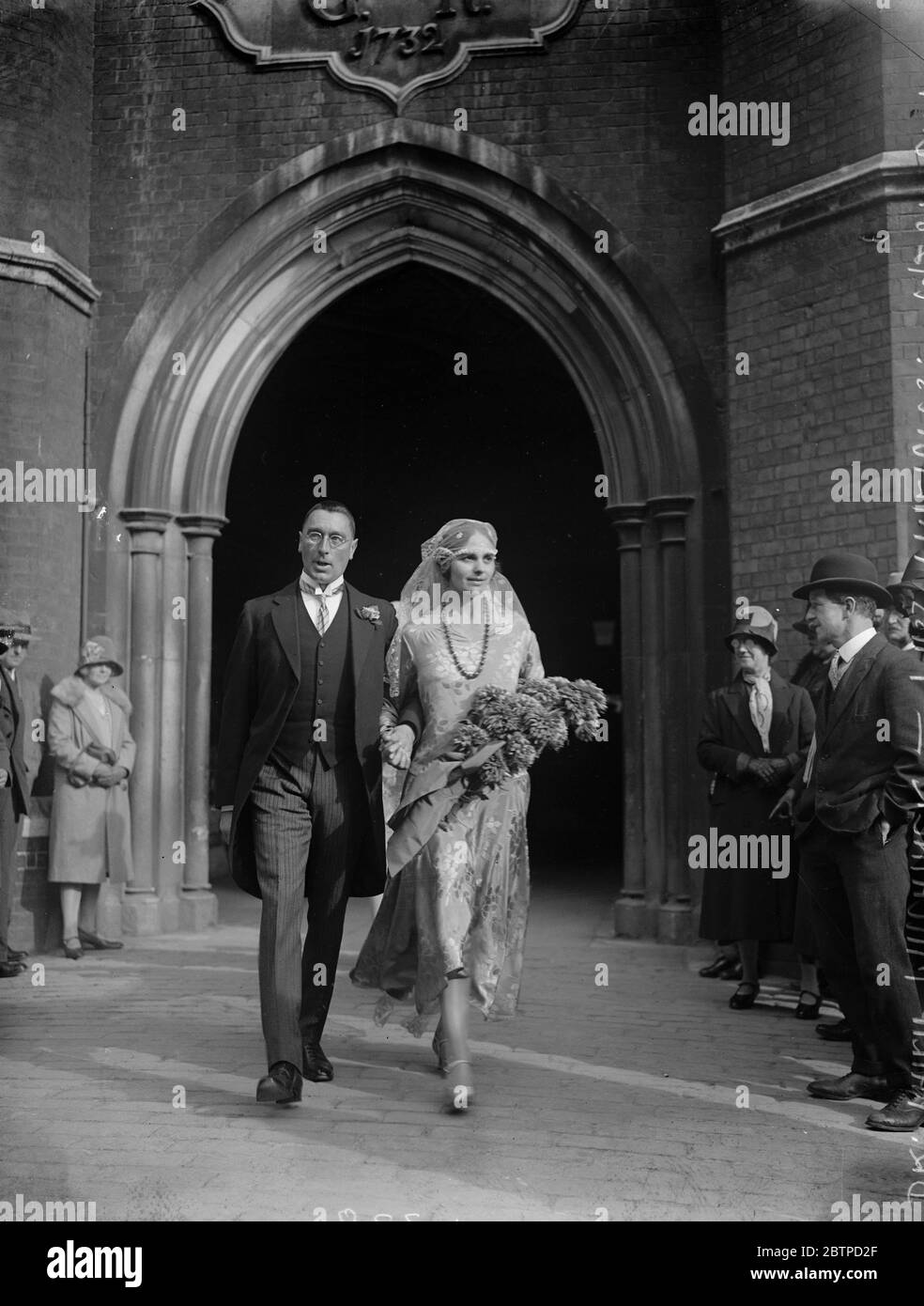 Great surgeon 's romance . The marriage of Dr Philip Mitchiner , and ...